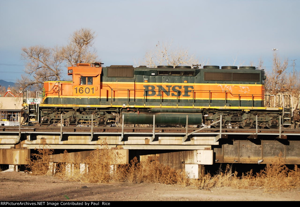 BNSF 1601